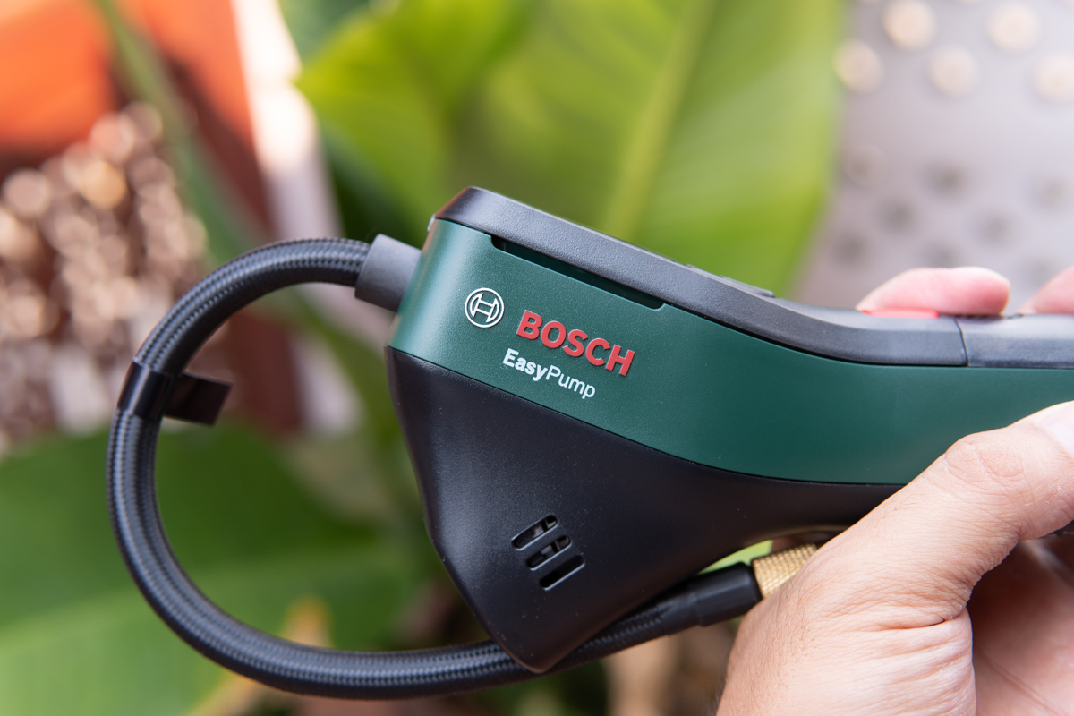 Bosch EasyPump ปั๊มลมไร้สาย ปั้มลมเอนกประสงค์ที่ควรมีไว้ใช้งาน